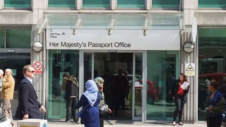 UK Tourist and Short Stay Visa Services | Immigration Status